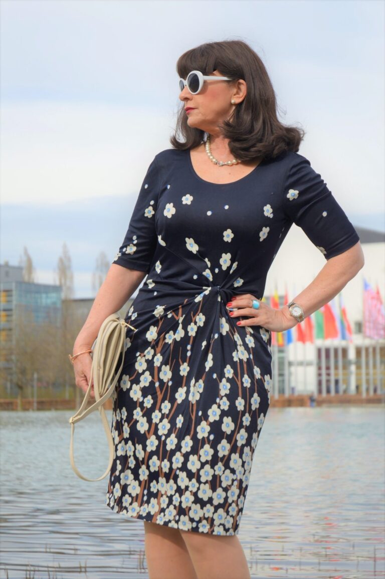 Prava Dama - Hot Matorke - ona traži njega