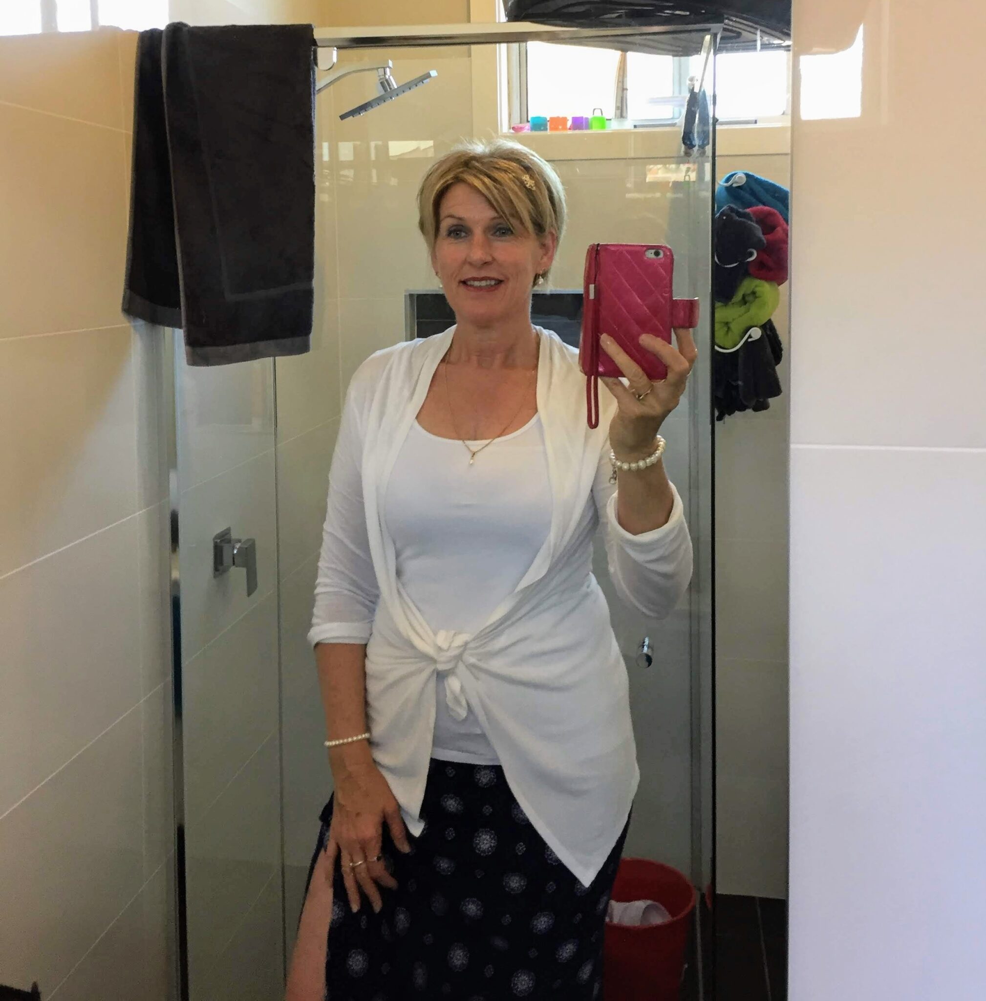 Nina – zracim pozitivno - Hot Matorke - ona traži njega